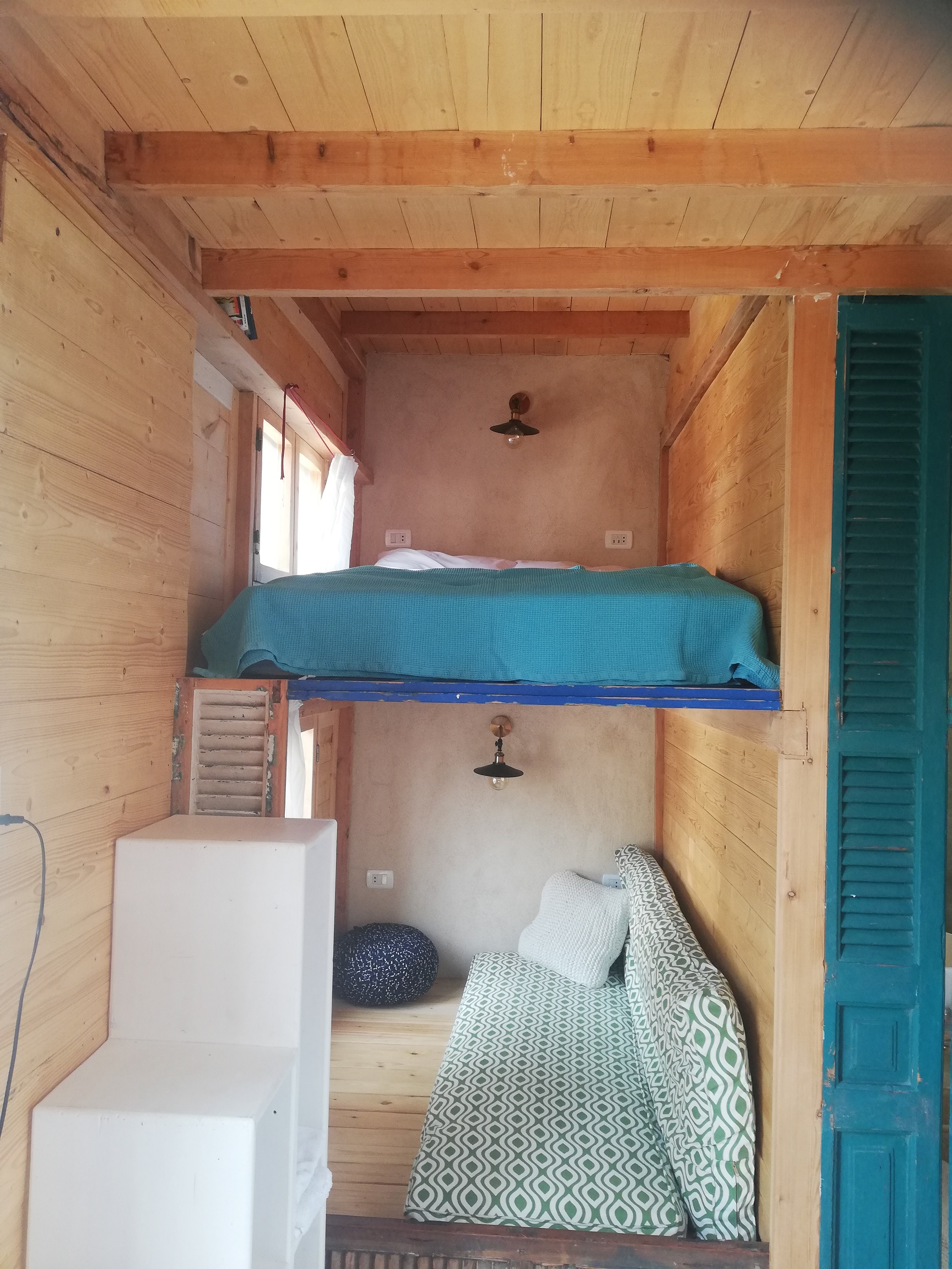 A Guide to El Sheesh – Barefoot in Egypt